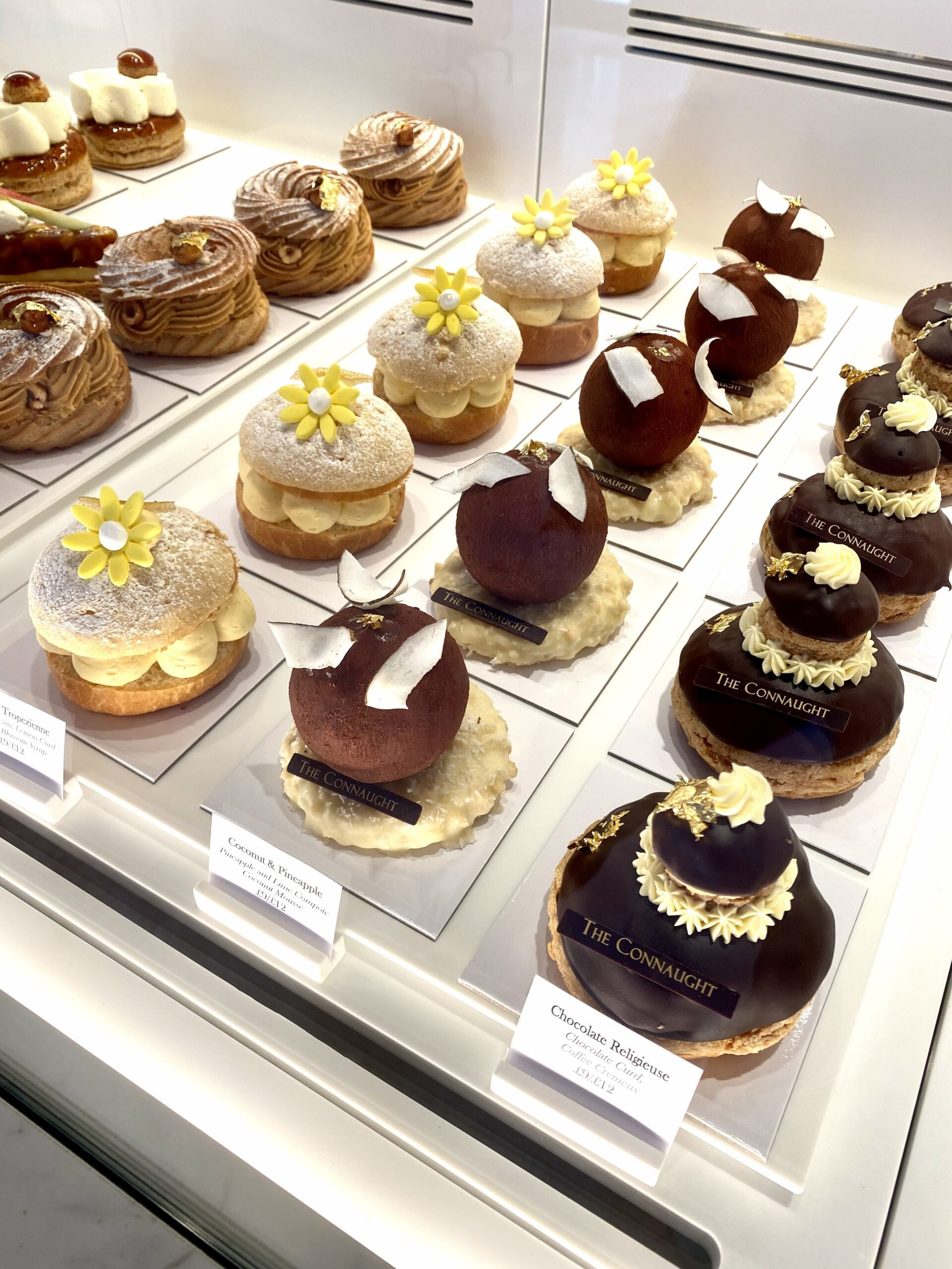 The Connaught Patisserie 🍰 – Carmen Godley